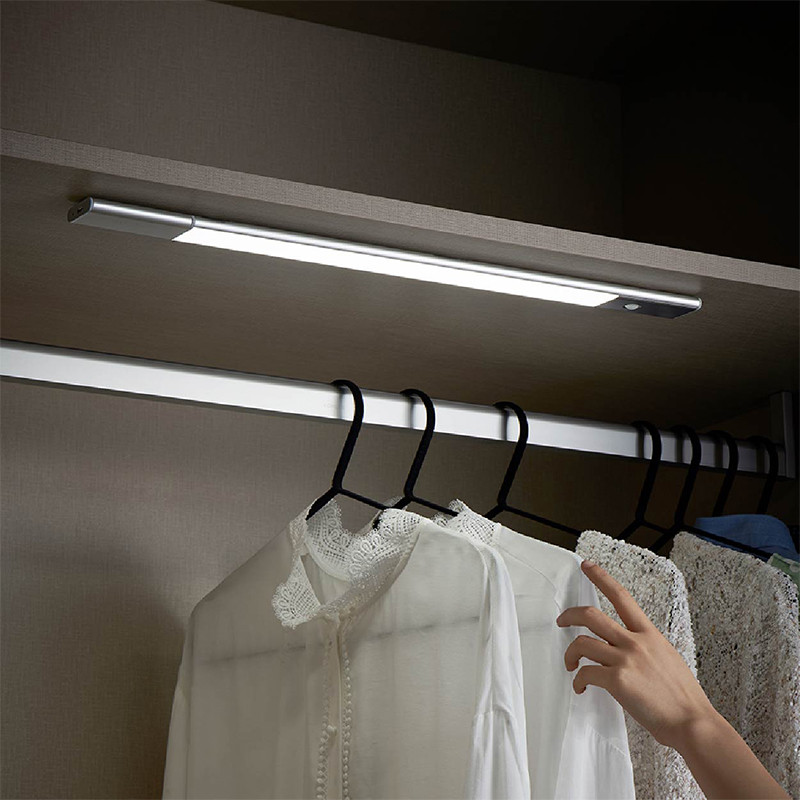 Luna Lithium Rechargeable Light | Titus Tekform